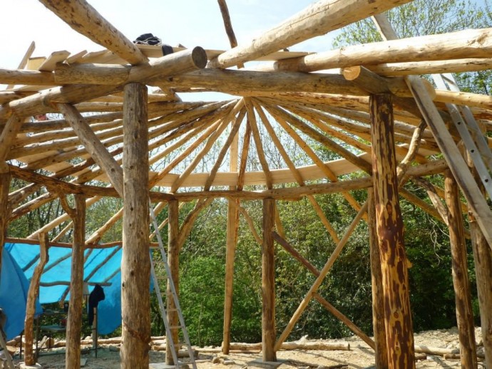 Is This The Most Beautiful Natural House You Have Ever Seen? - Walden Labs